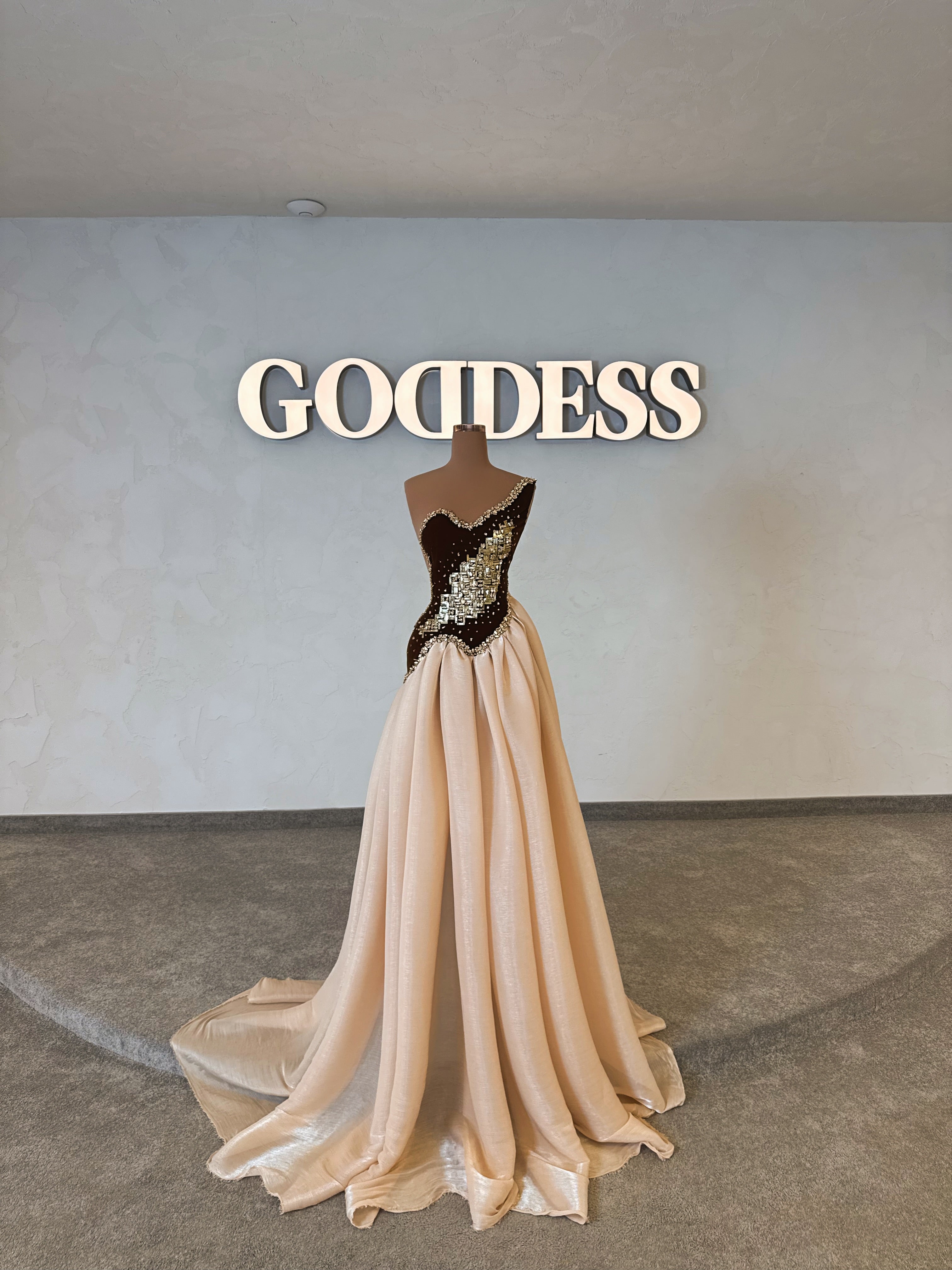 Serafina – Goddess Exclusive
